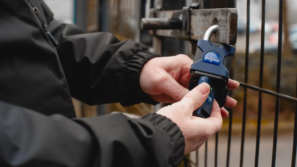 Smart wireless access control: Enhancing remote security